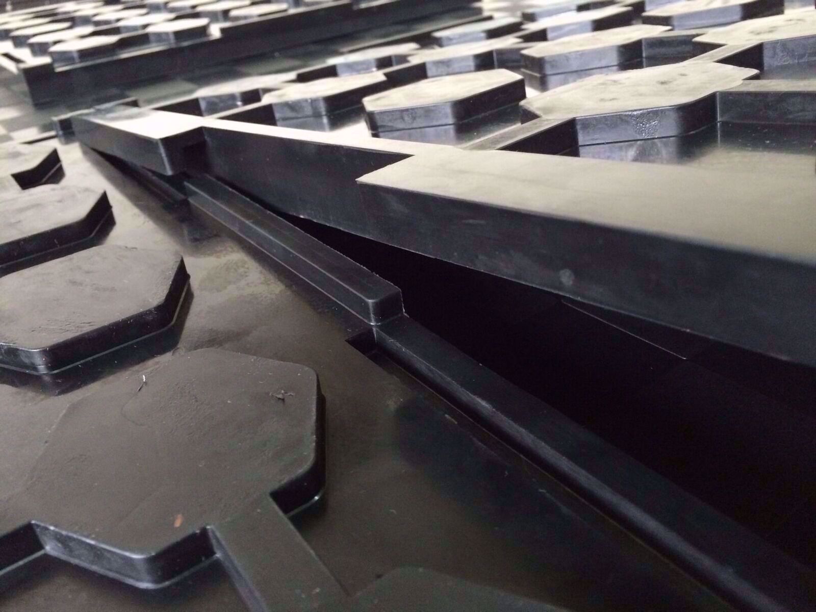 UESAKA USA. Uesaka Puzzle Platform